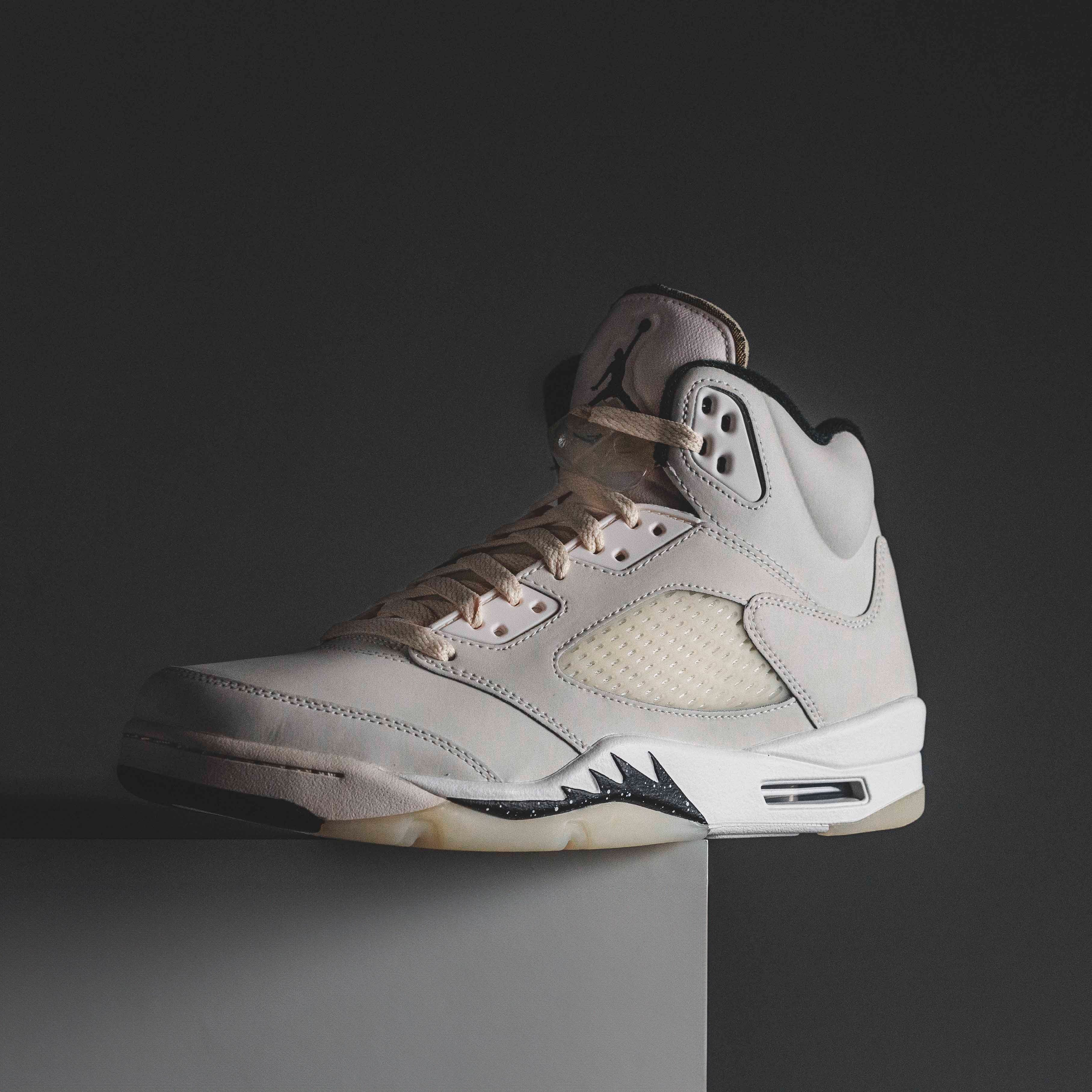 AIR JORDAN 5 RETRO SE SAIL – NRML